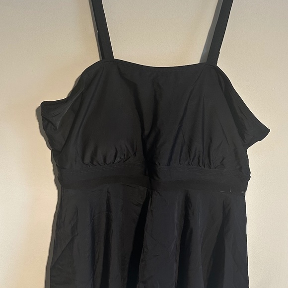 BloomChic | Swim | Bloom Chic Tankini Top Black | Poshmark